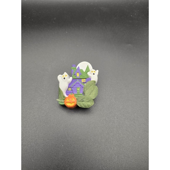 Avon | Jewelry | Vintage Avon Halloween Pin Read Description Ghost ...